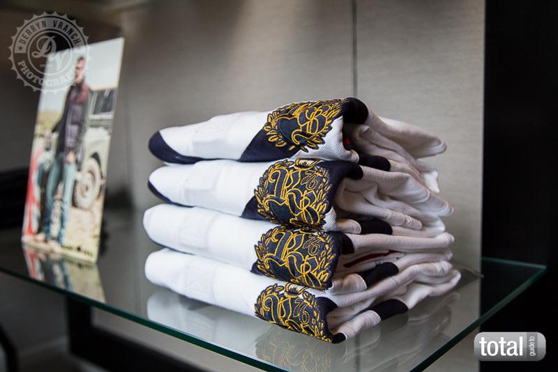 Snapped: Phil Vickery MBE opens Raging Bull at Jolly's Bath.