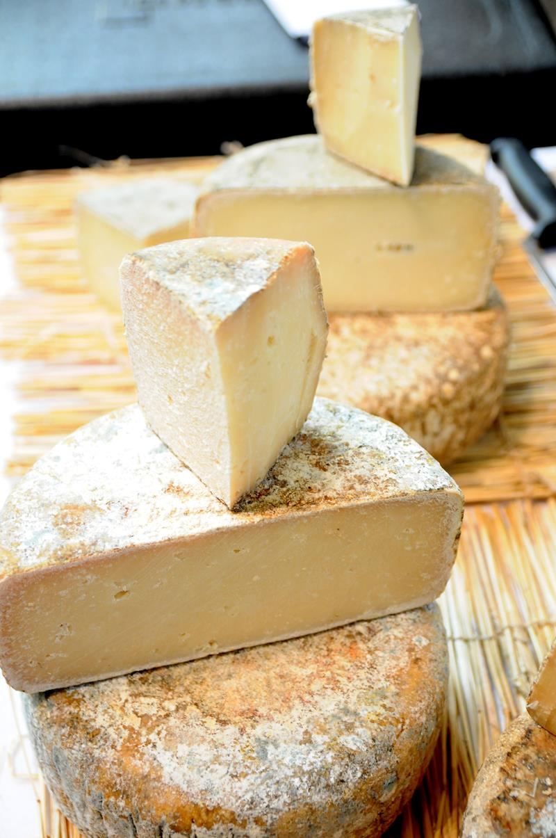 Fine Cheese Bath _ The Fine Cheese Shop – BLVB